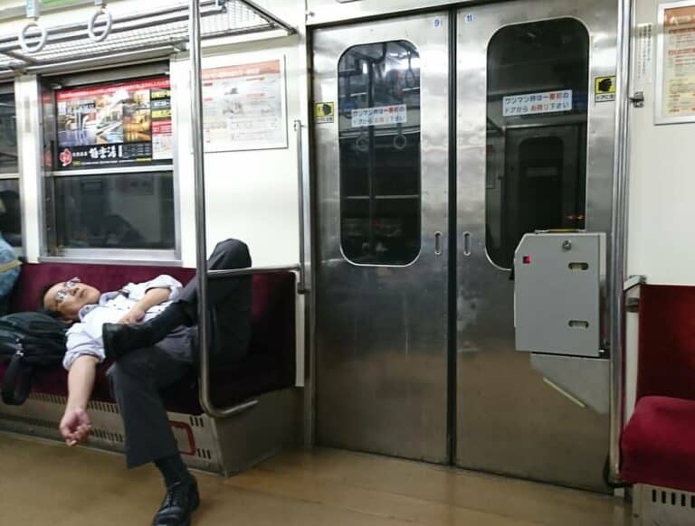 Japanese Work Ethic - Why Japan Has Such A Great Work Ethic