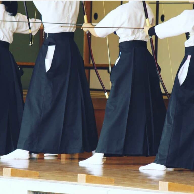 Modern Archery Vs. Traditional Japanese Kyudo - What’s The Difference?